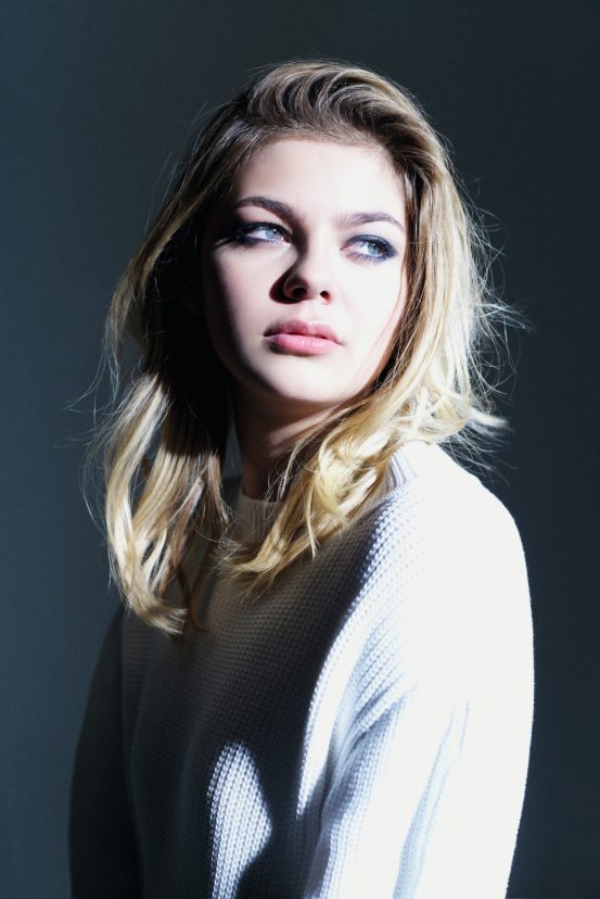 Entrevue avec Louane | « C’est un album qui me ressemble mais qui ne me ...