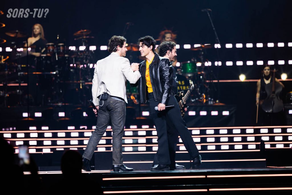Les Jonas Brothers au Centre Bell | Un rêve d’enfance – Sors-tu ...