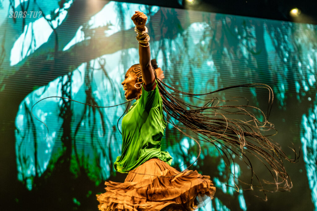 Osheaga 2025 - Jour 1 | La Swamp Princess Doechii réussit haut la main ...